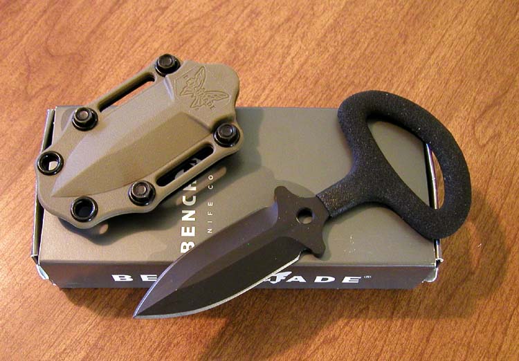 BENCHMADE FIXED BLADES