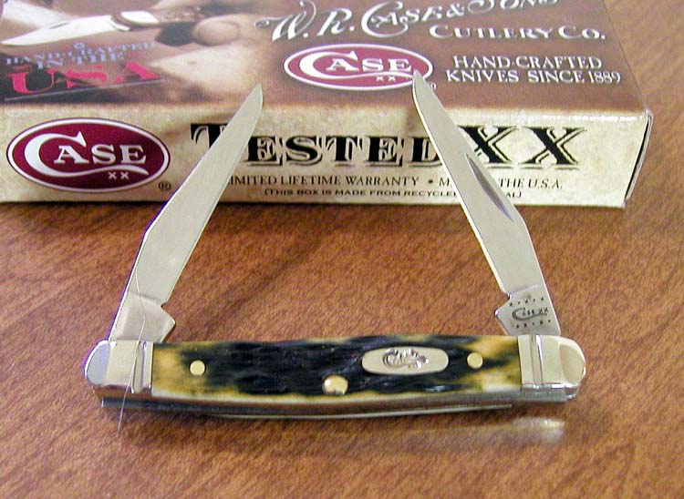 CASE OLIVE GREEN BONE KNIVES