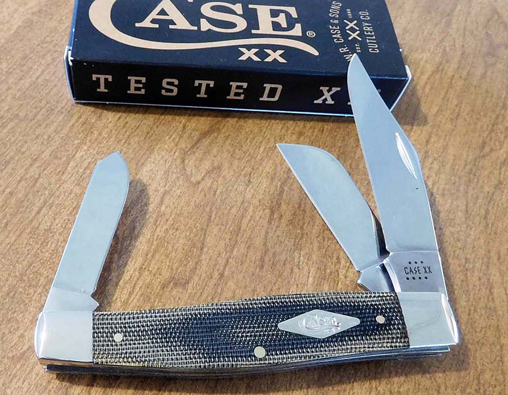 CASE GREEN AND BLACK CANVAS MICA