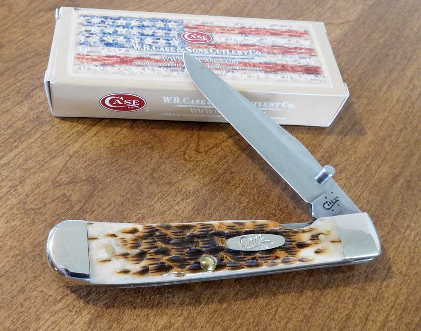 CASE AMBER BONE KNIVES