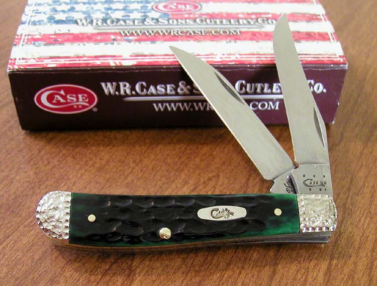 CASE HUNTER GREEN BONE KNIVES