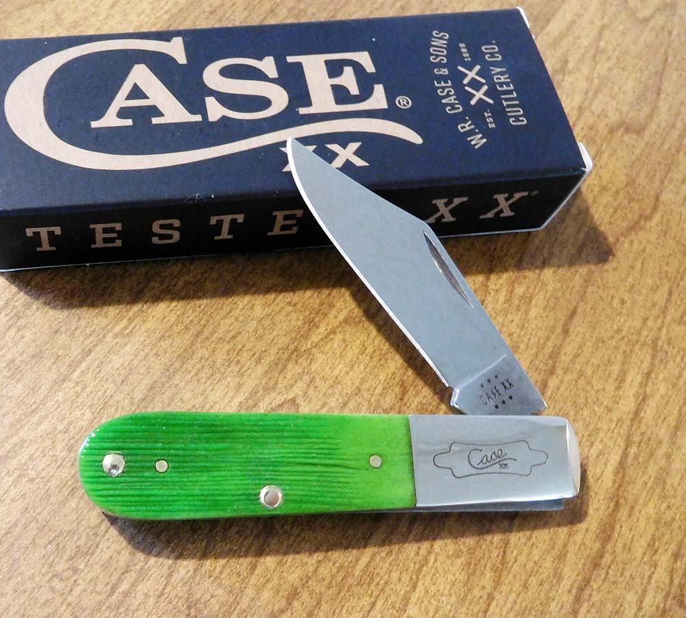 CASE LIME GREEN BARNBOARD KNIVES