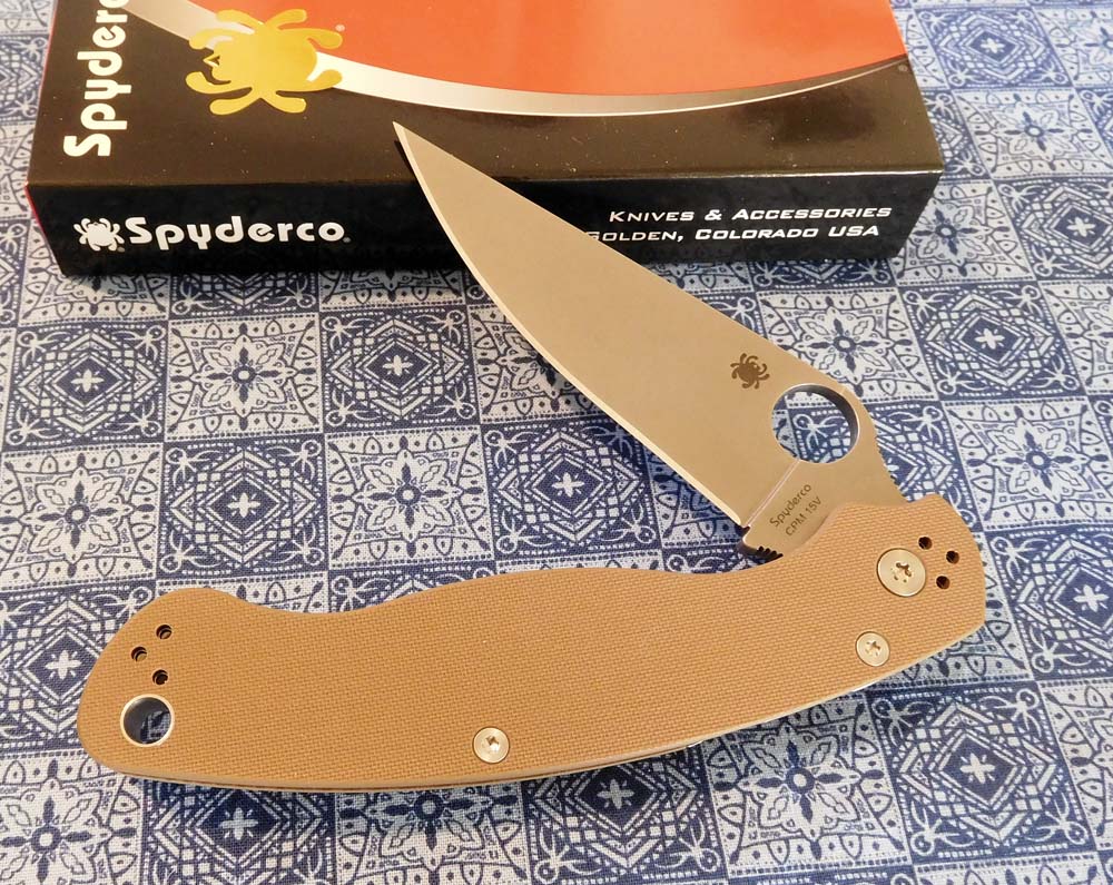 SPYDERCO MILITARY MODELS