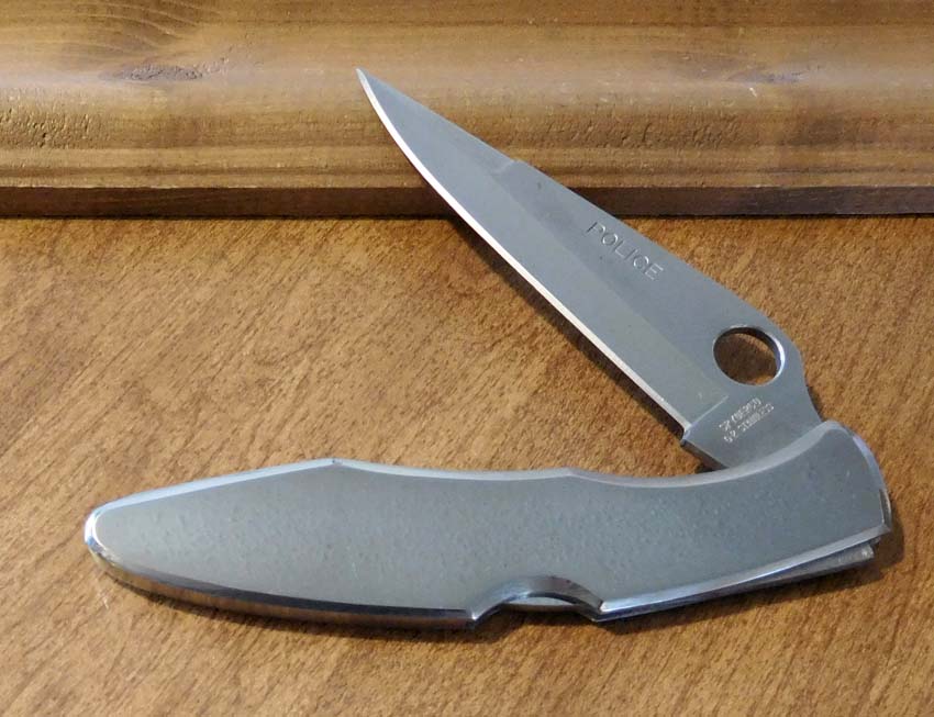 DISCONTINUED SPYDERCO MODELS